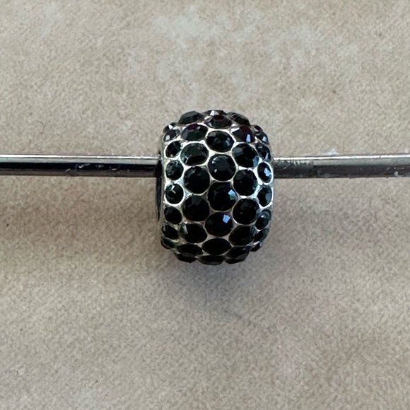 Brighton | Jewelry | Brighton Black Crystal Bead | Poshmark